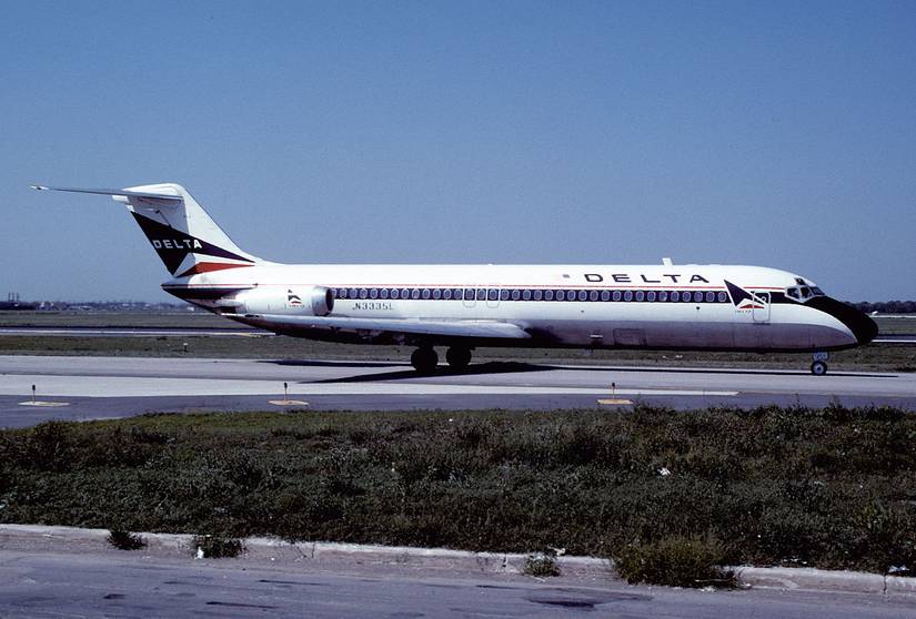 What Caused The Crash Of Aeromexico Flight 498?