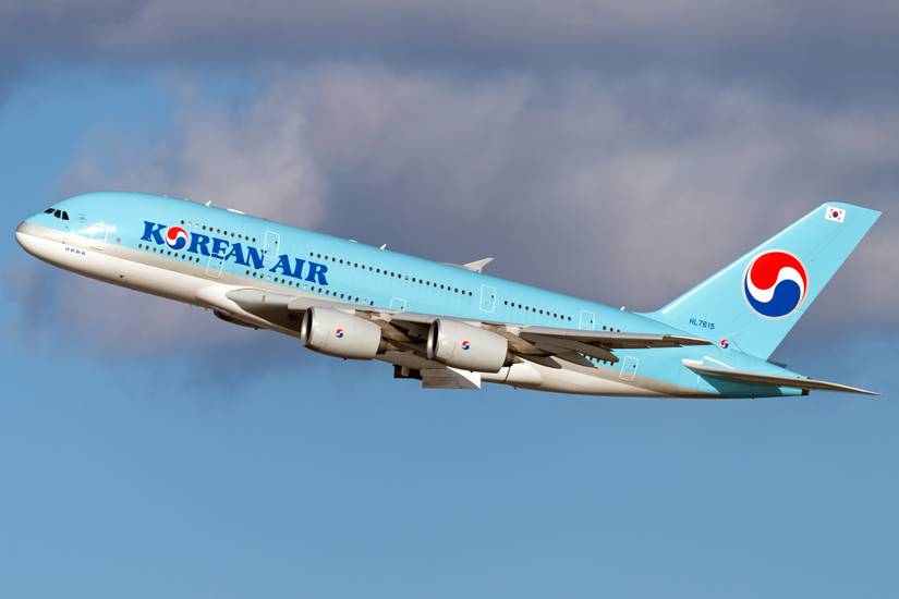 What Are The World's Longest Commercial Aircraft?