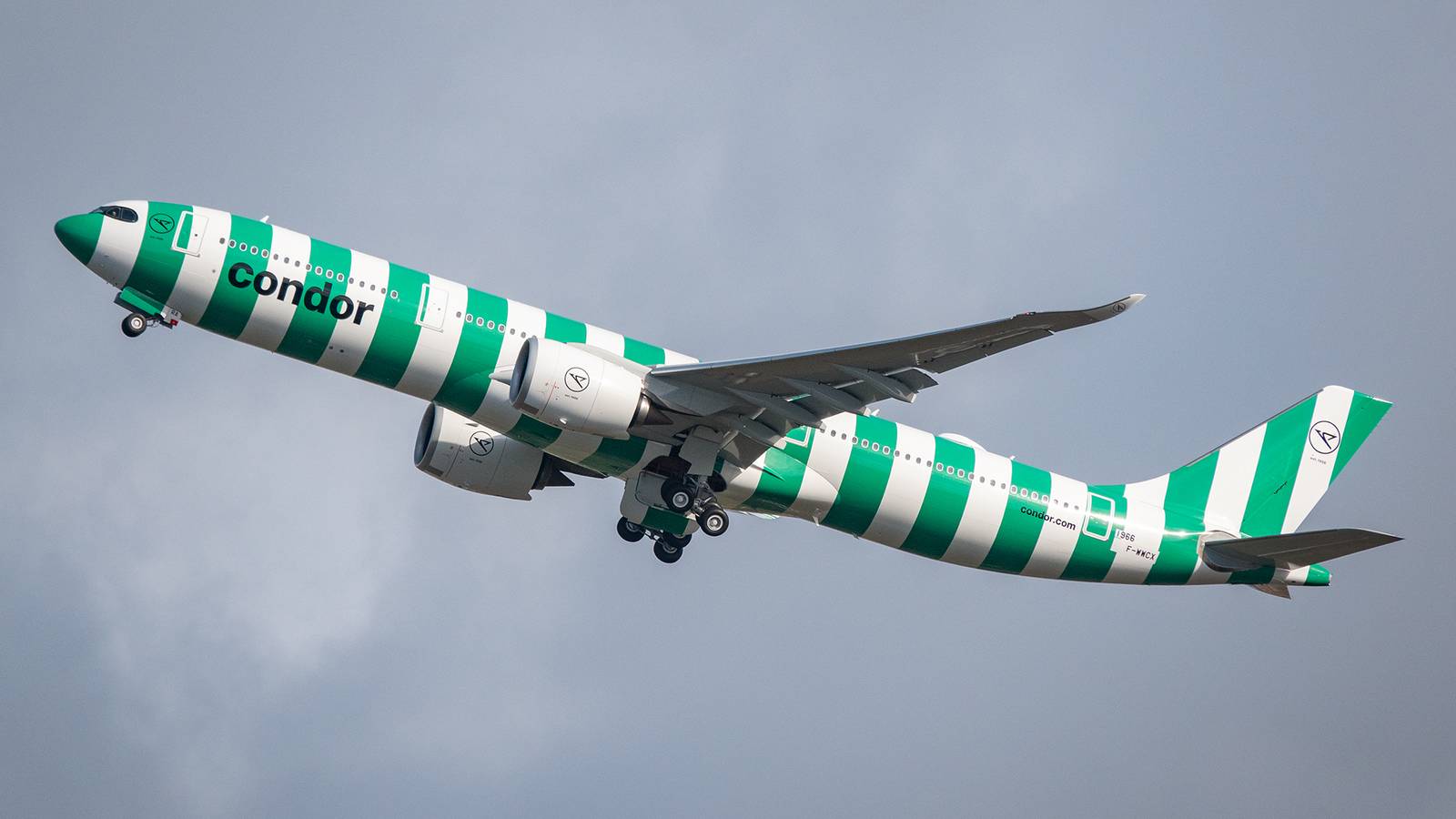 Condor's First Airbus A330neo Flies For The First Time