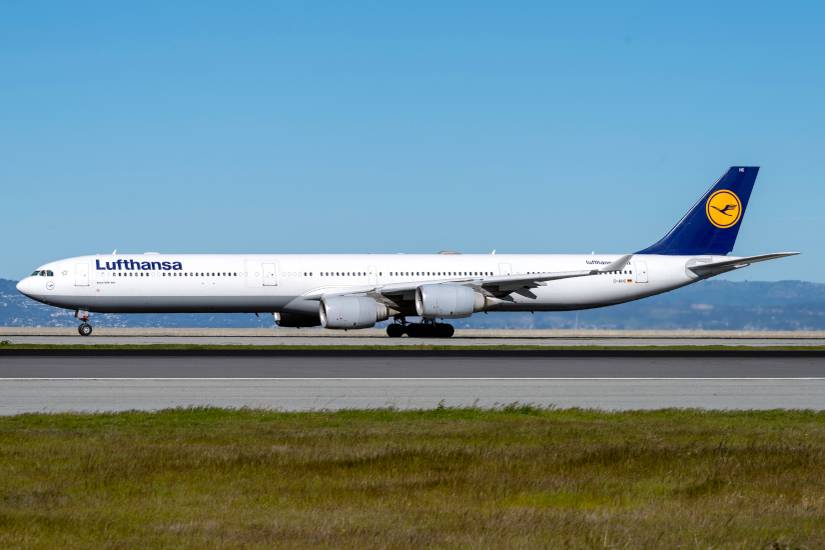 Lufthansa Airbus A340-600 Returns To Boston Twice In 2 Days