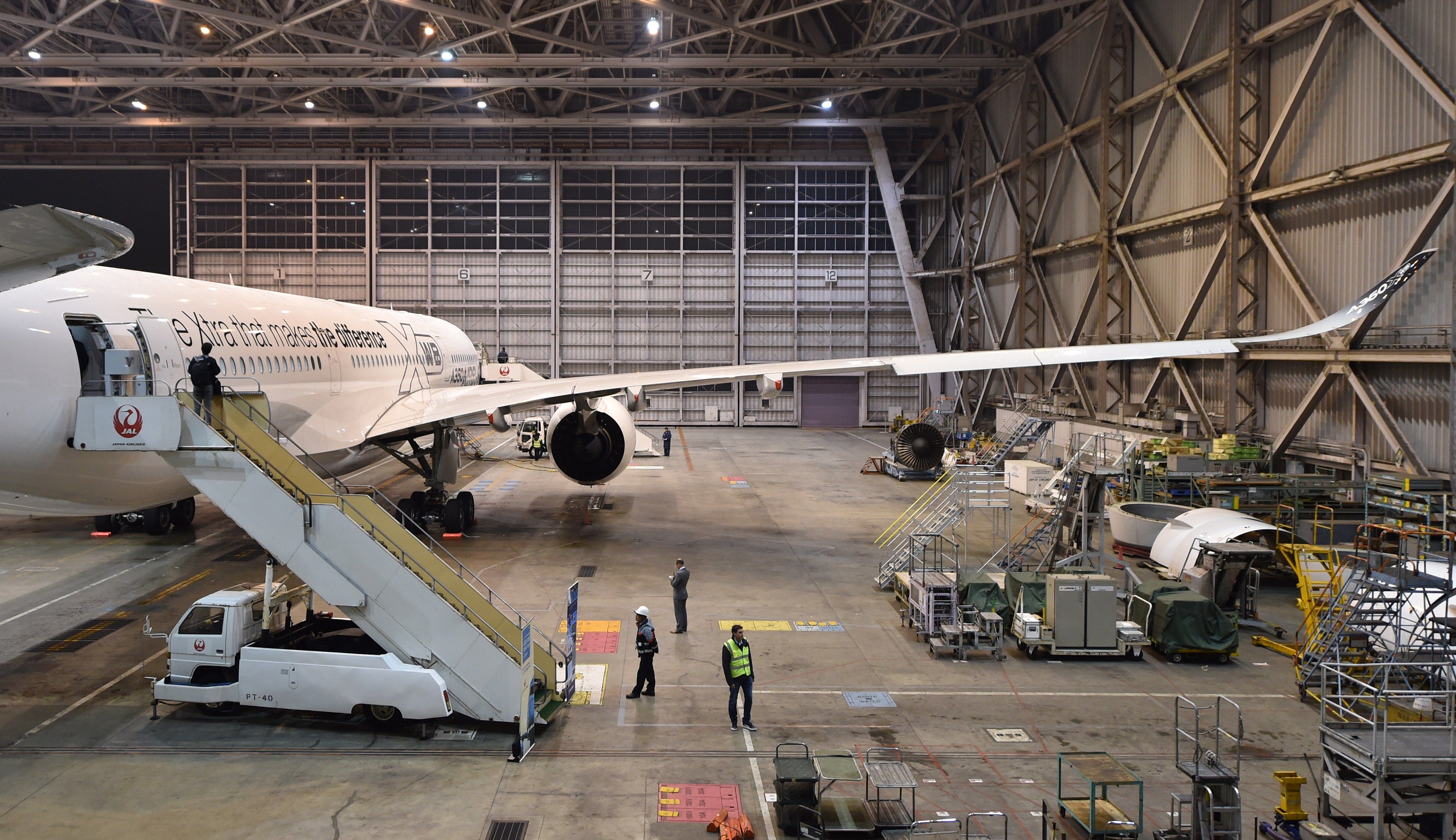 How Are Aircraft Maintenance Programs Designed & Approved?