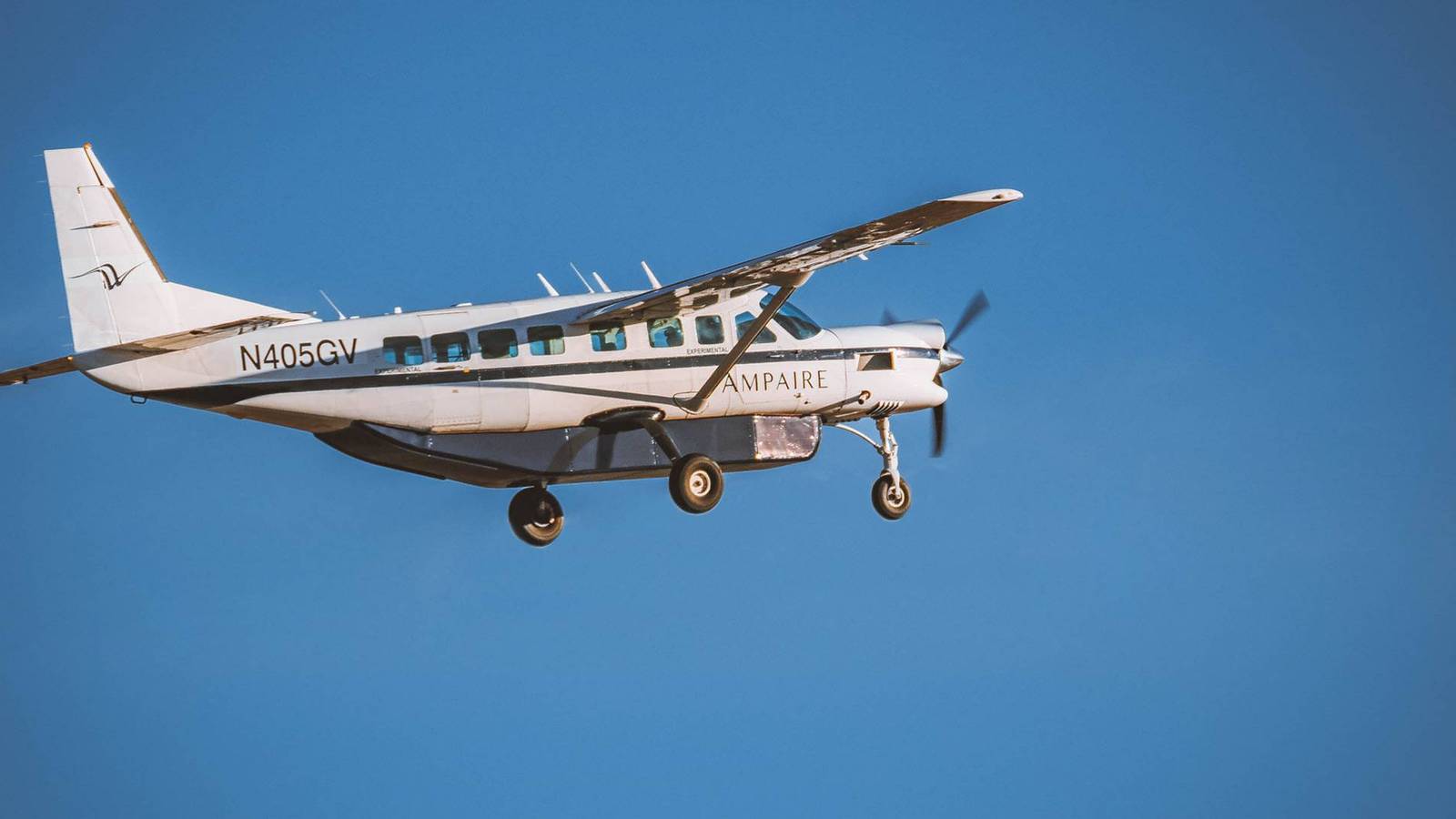 Ampaire’s Hybrid Electric Eco Caravan Takes First Flight