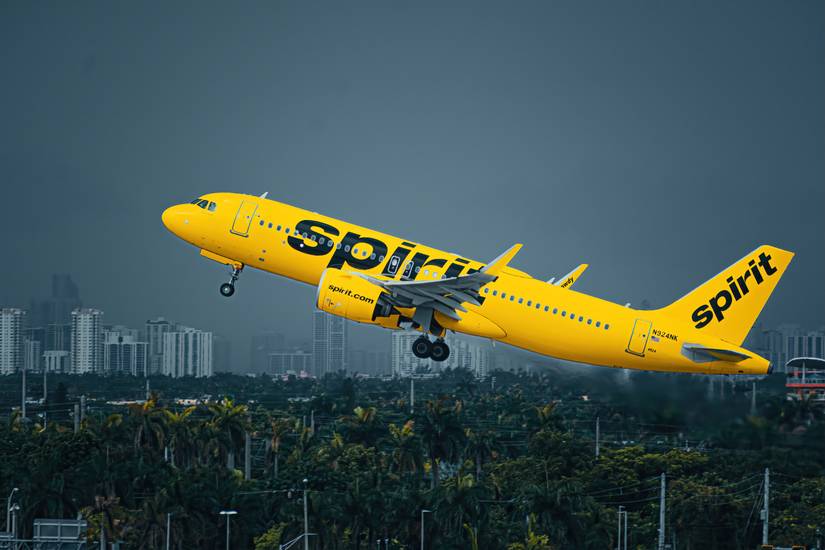Spirit Airlines Airbus A321 Returns To Detroit Metropolitan Airport Due ...