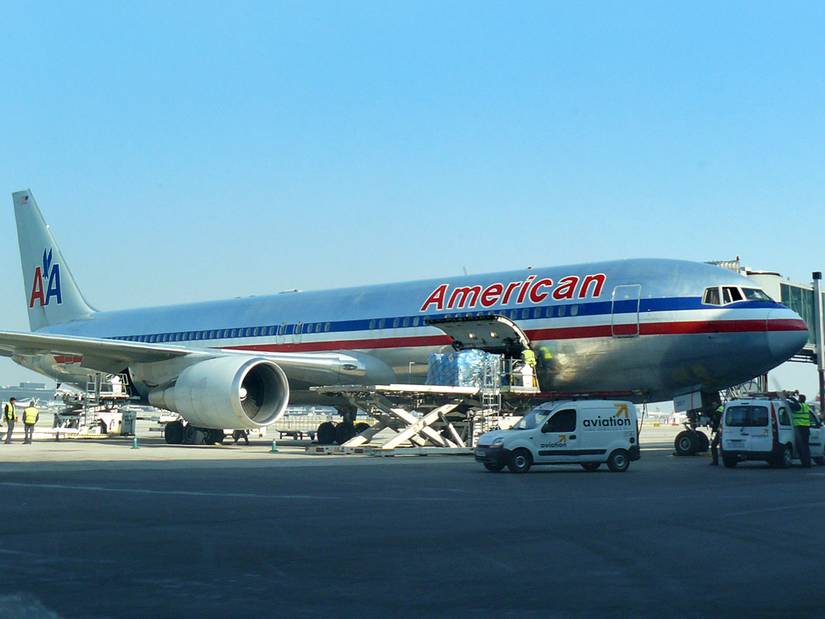 American Airlines Flight 63: Why Shoes Have To Be Removed For Security ...