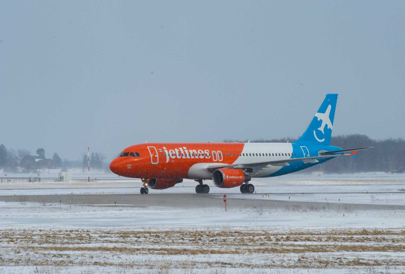 Canada Jetlines Ceases Operations Temporarily As Financial Issues Persist