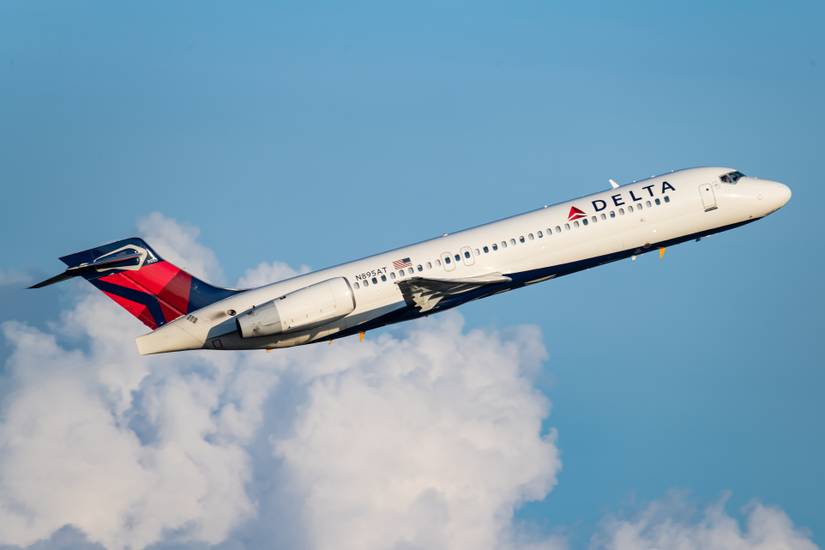 Snapshot: A Day Inside Delta’s Enormous Atlanta Hub Analyzed