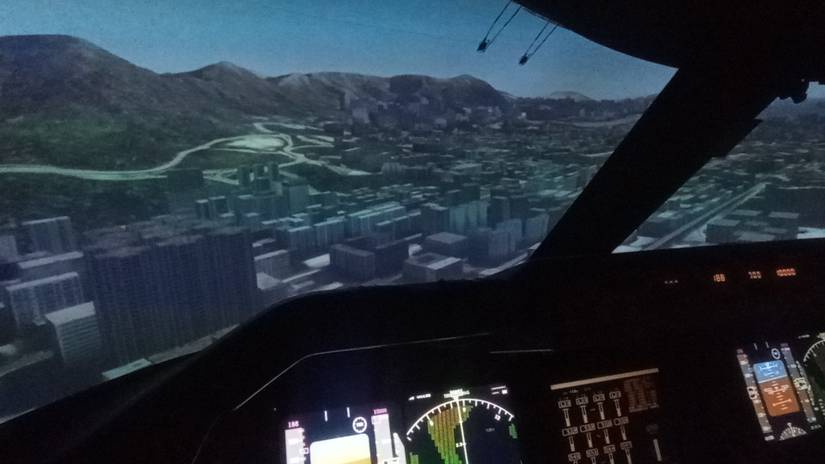 Flight Review: Flying A Boeing 747 In A Real 747 Cockpit