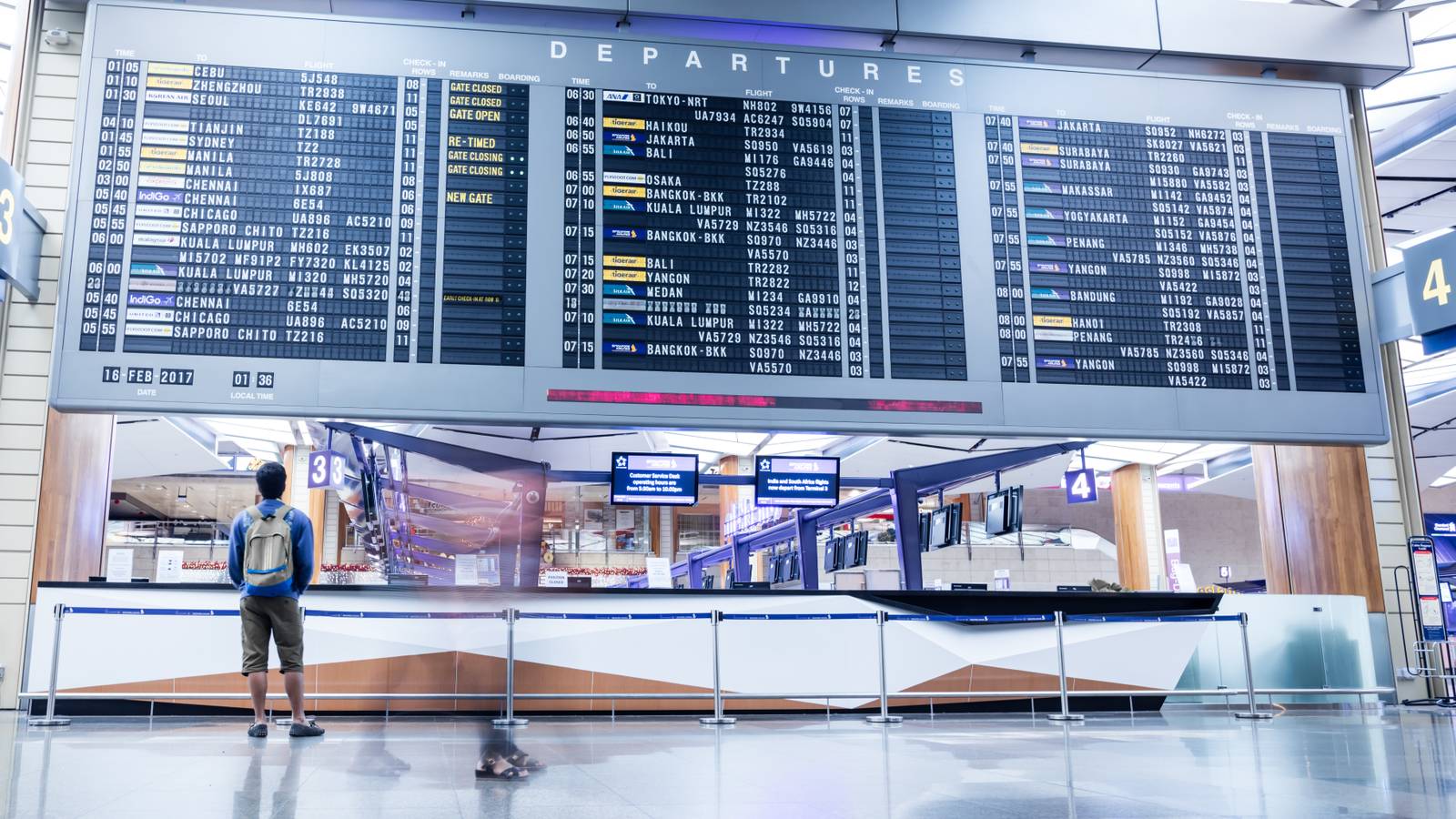 How Do Airlines Order Their Flight Numbers?