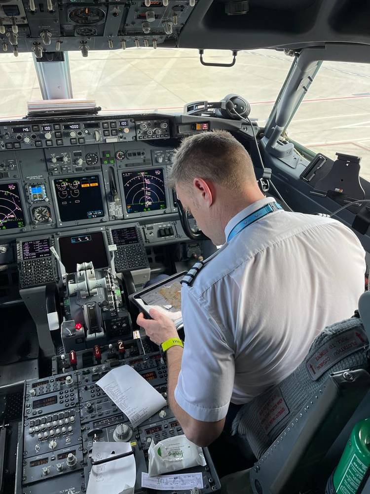 TUI Launches Fully Funded Pilot Training Scheme In The UK