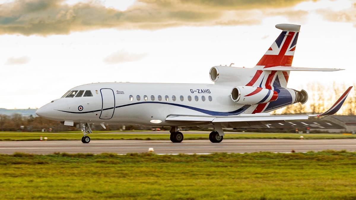 Envoy IV: The Dassault Falcon 900LX Used By The Royal Air Force As VIP ...