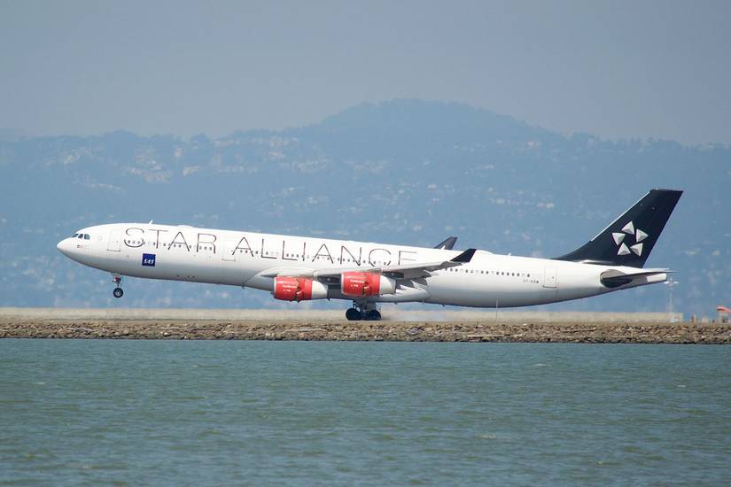 The Story Behind Airline Alliance Liveries
