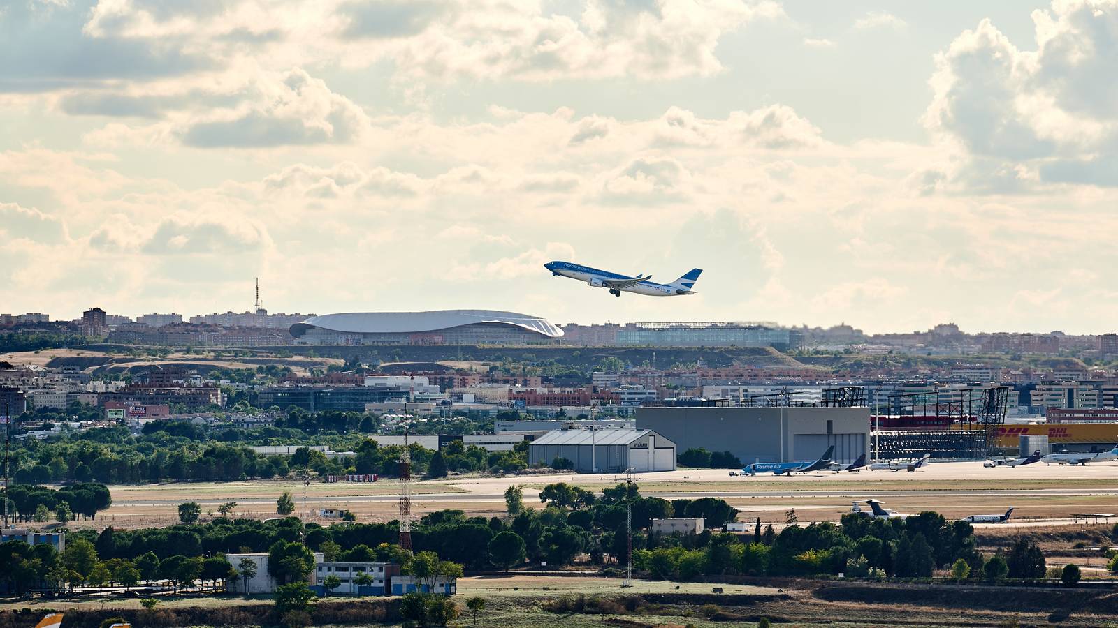 Spanish Flight Arrivals Have Almost Returned To Pre-Pandemic Levels