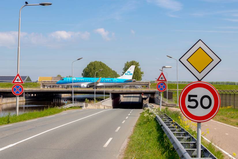 Which Runways Have Roads Crossing Them?
