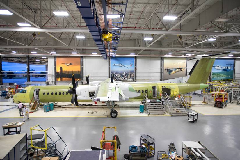 The De Havilland Canada Dash 8-Q400: A Complete History