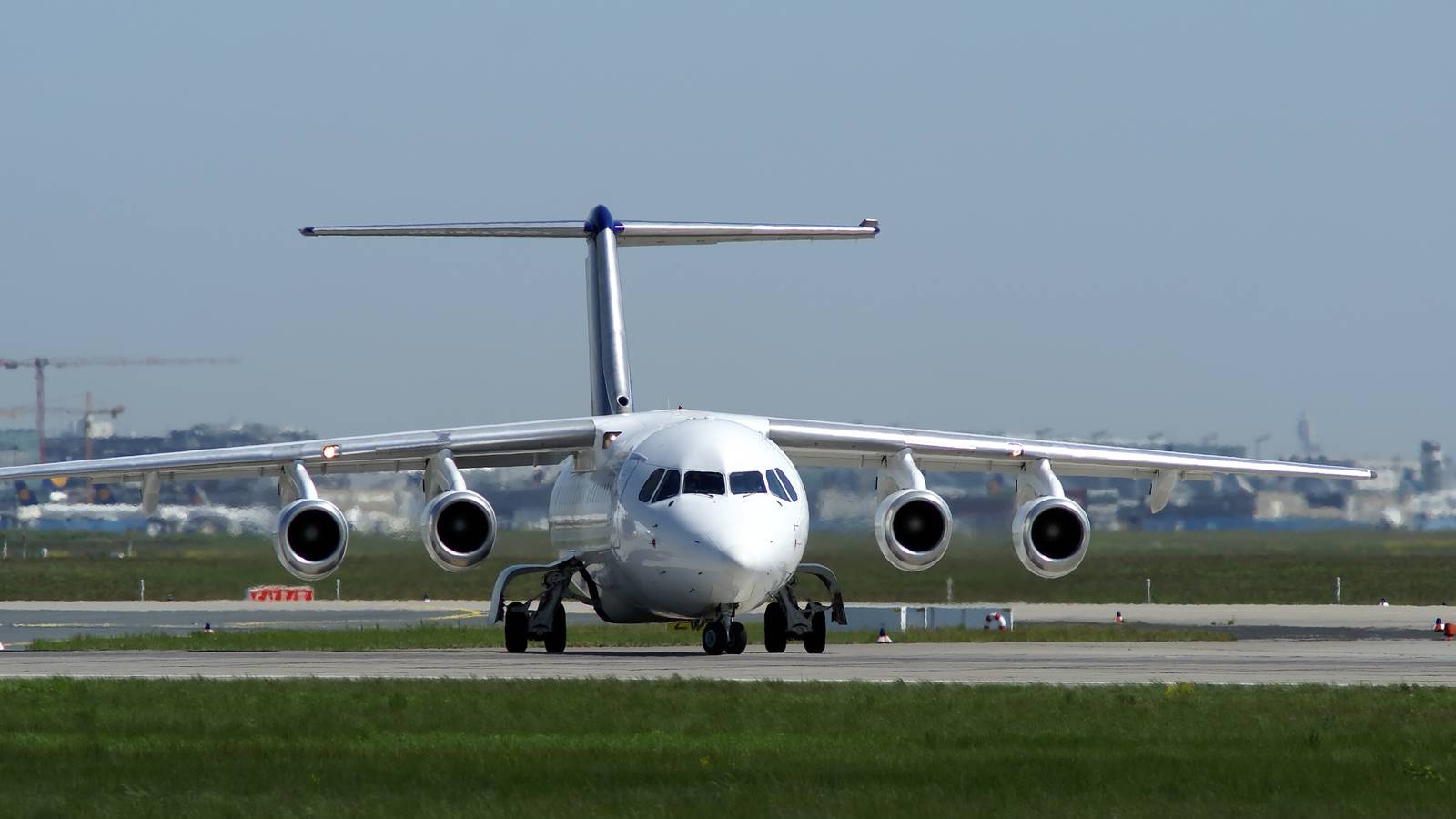 Yazd Air: Iran Launches New Private Airline With Airbus A310, Embraer ...