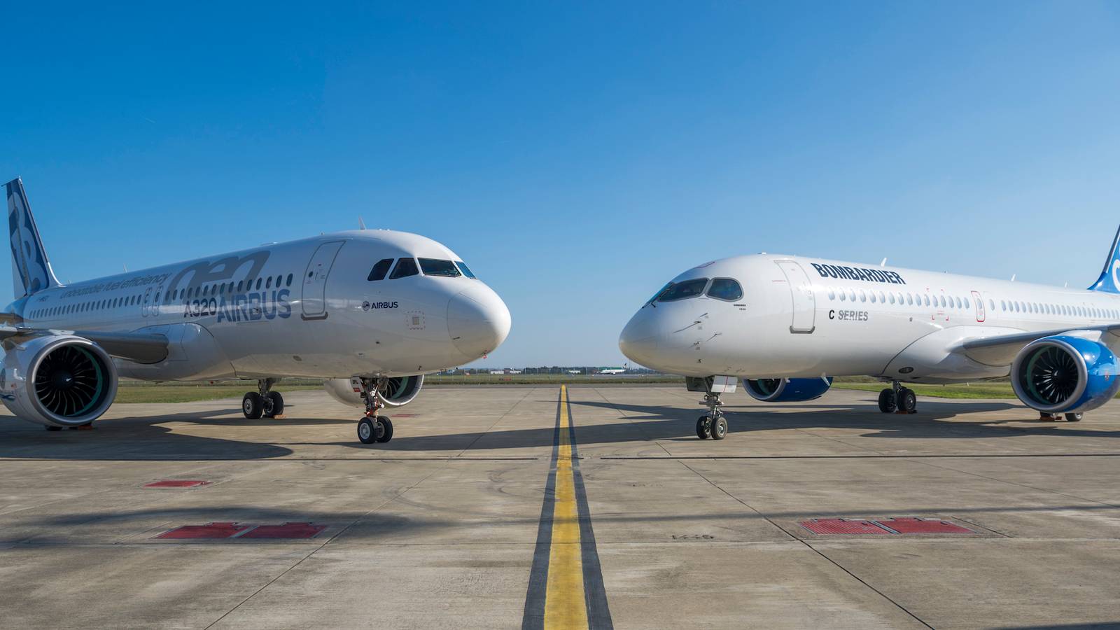 Comparing The Airbus A320neo And The Airbus A220-300