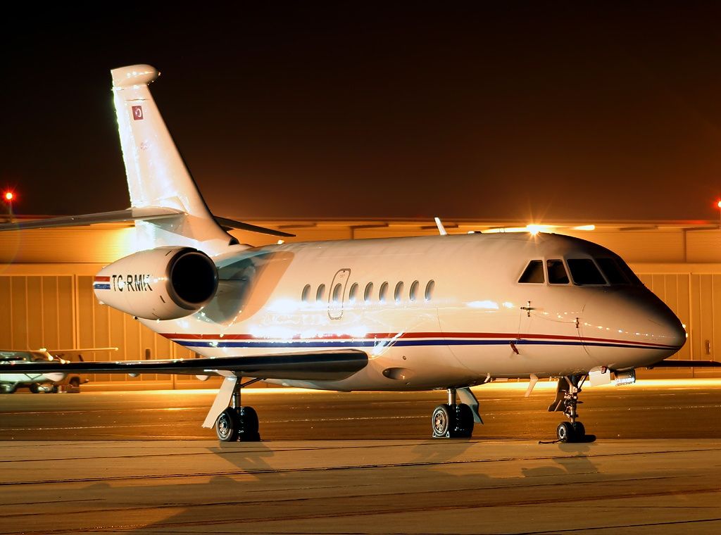 A Closer Look At Tracy McGrady’s Dassault Falcon 2000