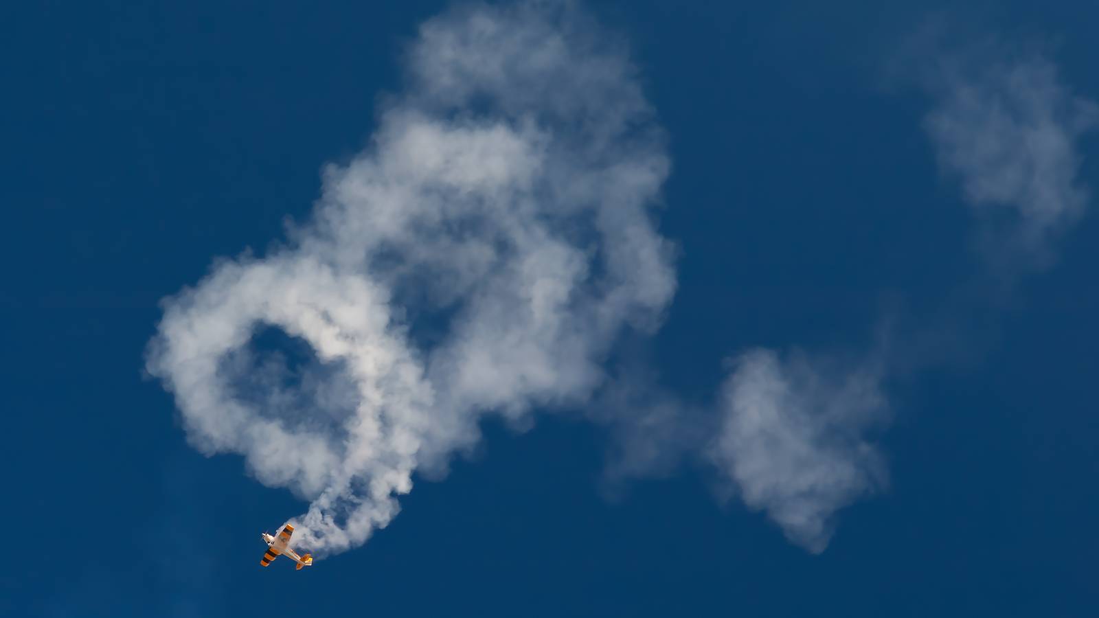 How Can Aircraft Spins Be Recovered?