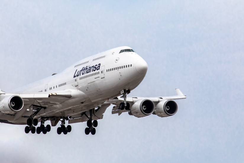 The Simple Flying Podcast Episode 160: International Women's Day, 2 ...