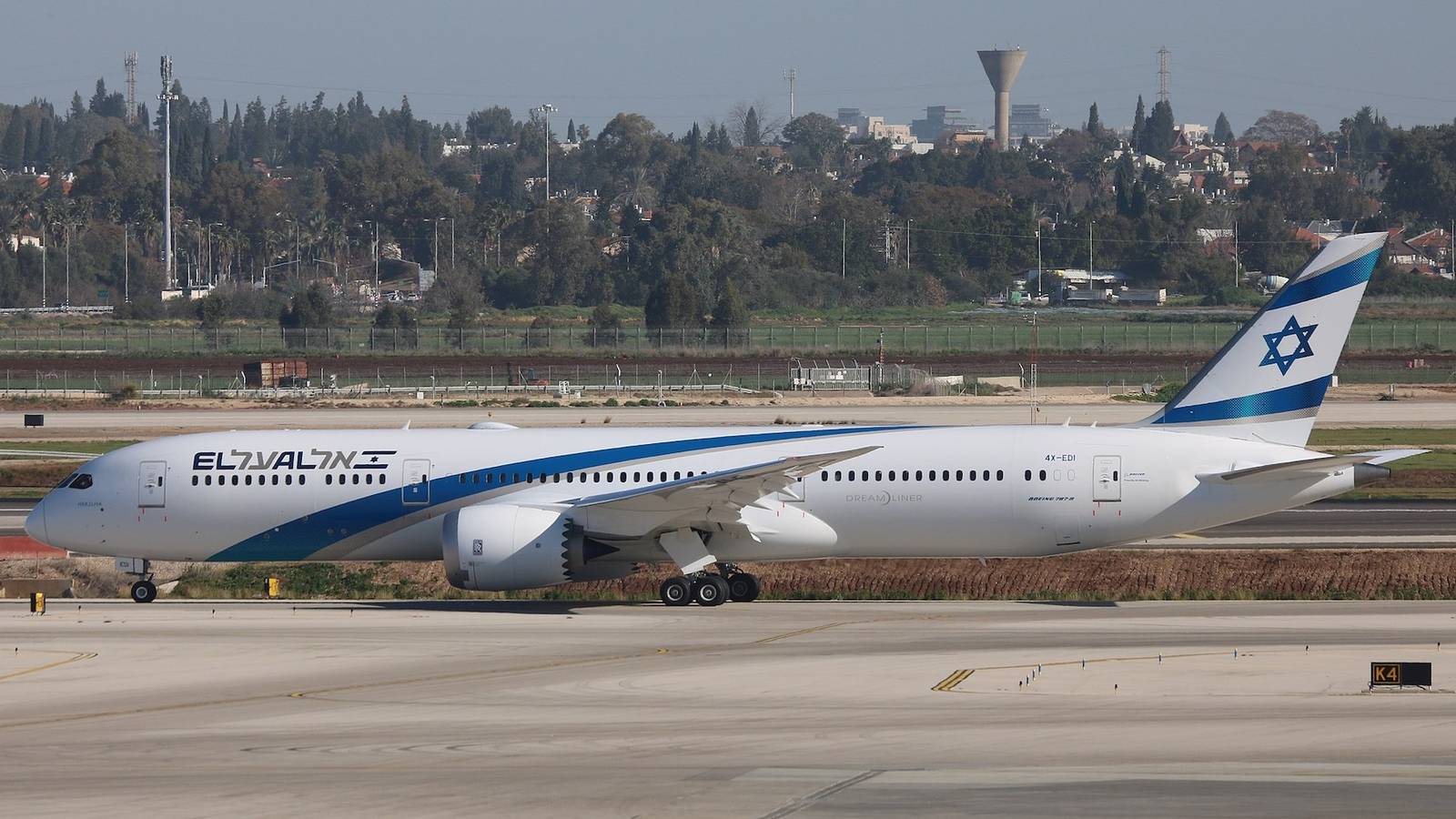 El Al Boeing 787-9 Engine Problems Lead To Shut Down And Diversion