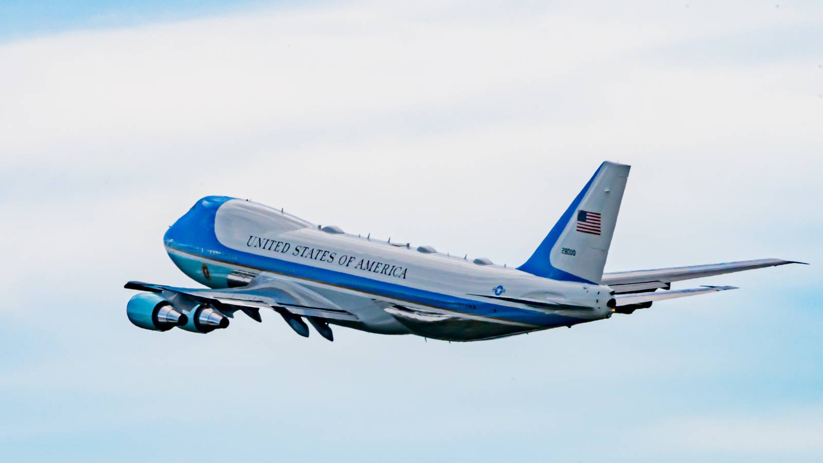 From The Clipper To the 747: How US Presidents Have Traveled In The ...