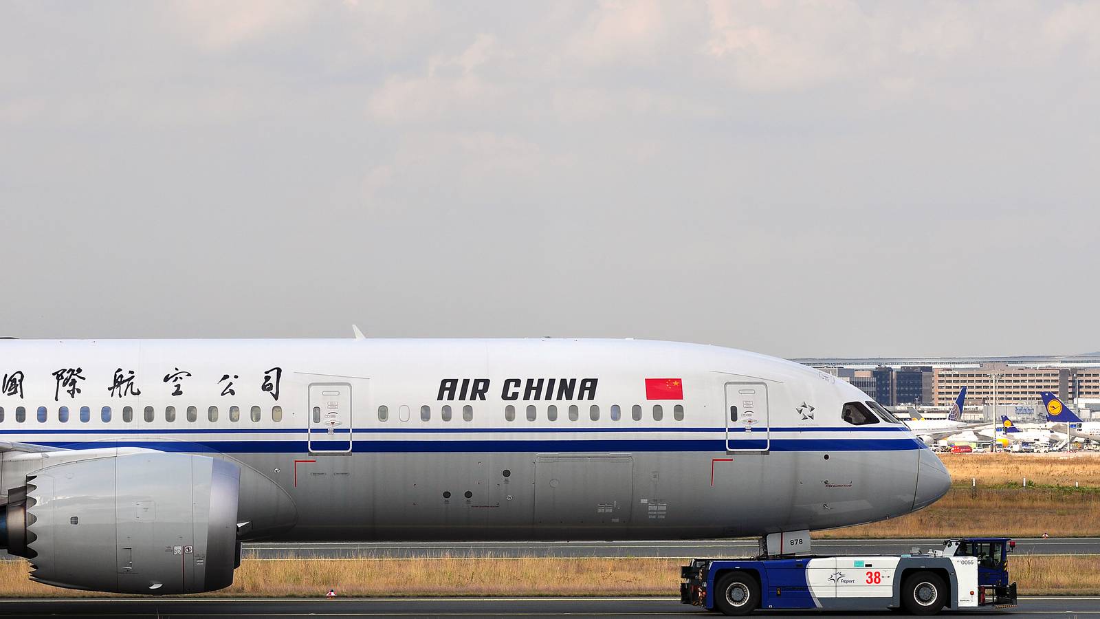 Chinese Airlines Allowed To Operate 12 Weekly Round-Trip US Flights