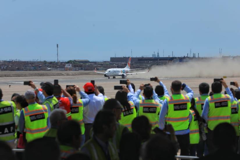 Lima International Airport Opens New Runway And ATC Tower