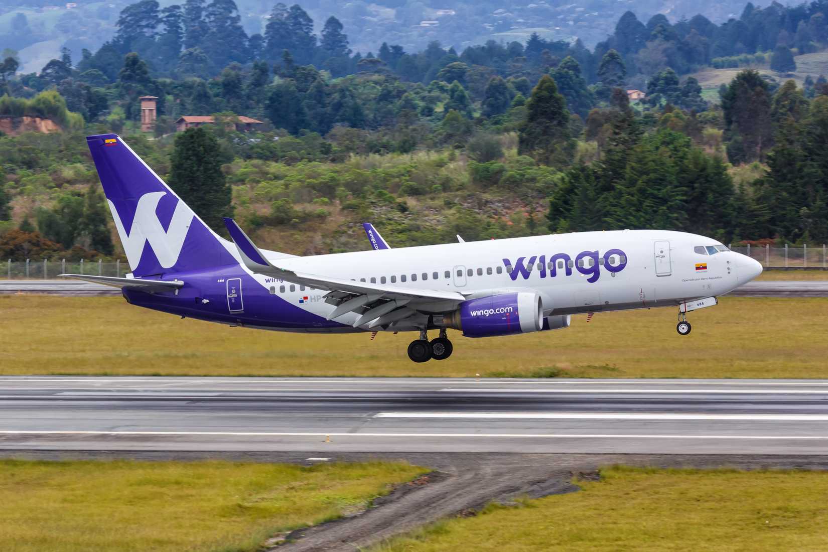Top 5: These Airlines Operate The Most International Flights To & From ...