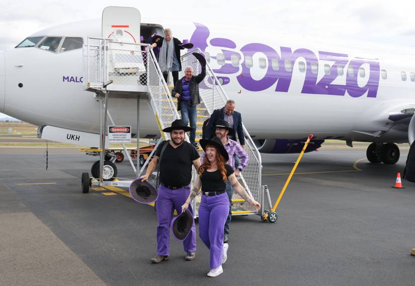 Bonza Launches More Routes With Line Dancing And Festival Artists