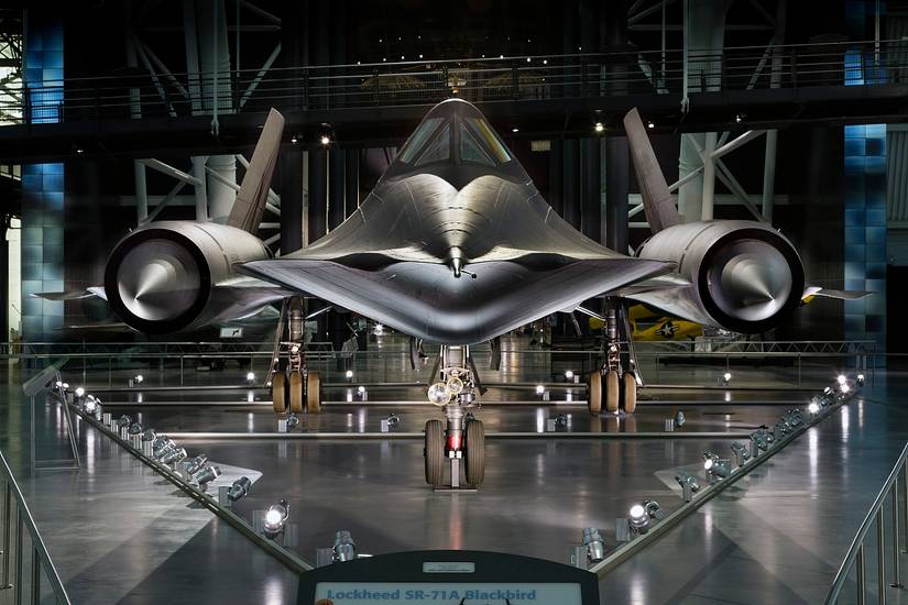 History: How The Lockheed SR-71 'Blackbird' Continued To Set Records ...