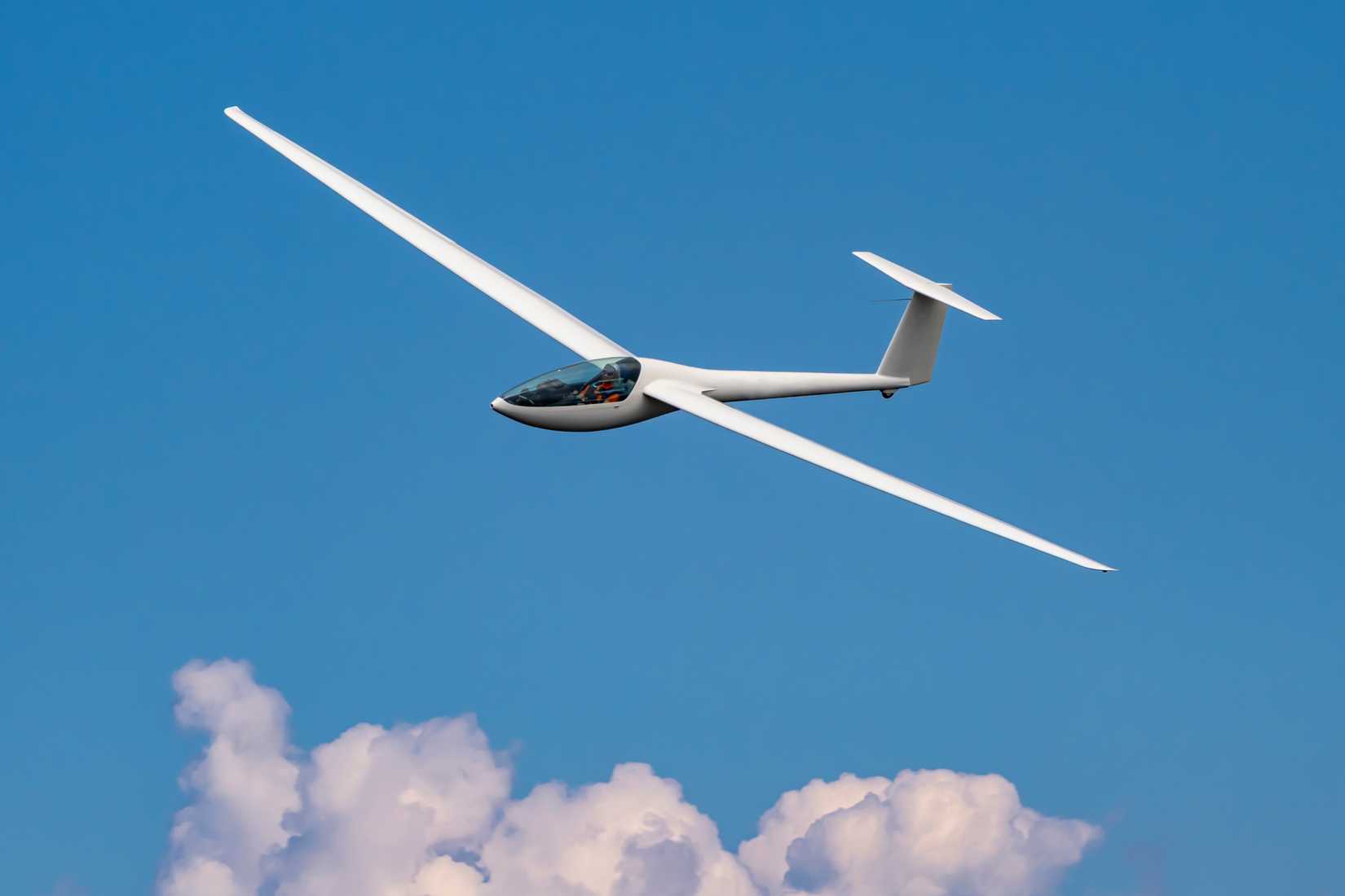 A Closer Look At The US Air Force Academy's TG-16A Gliders