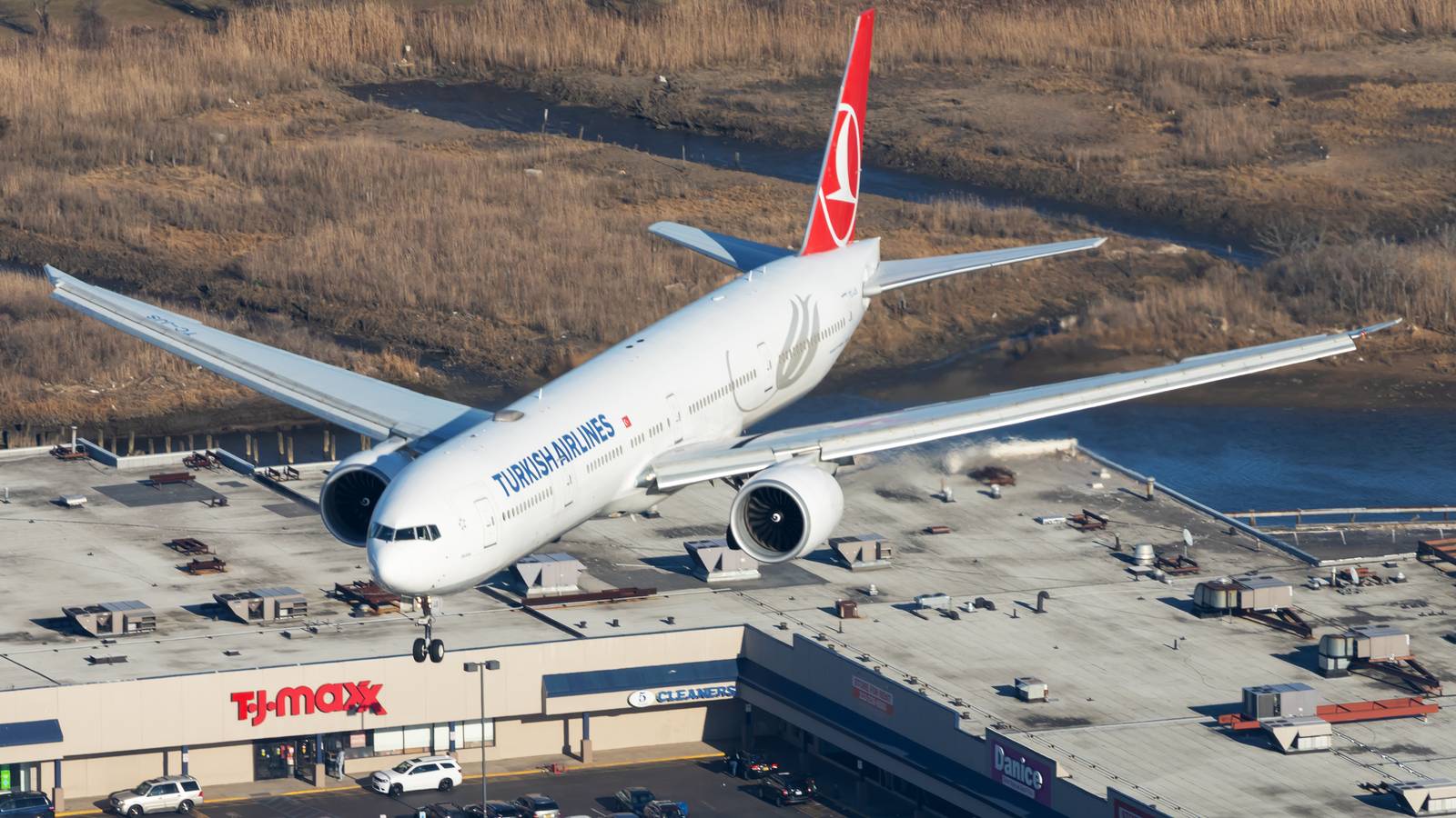 Turkish Airlines' Potential Aircraft Order Would Become The Largest ...