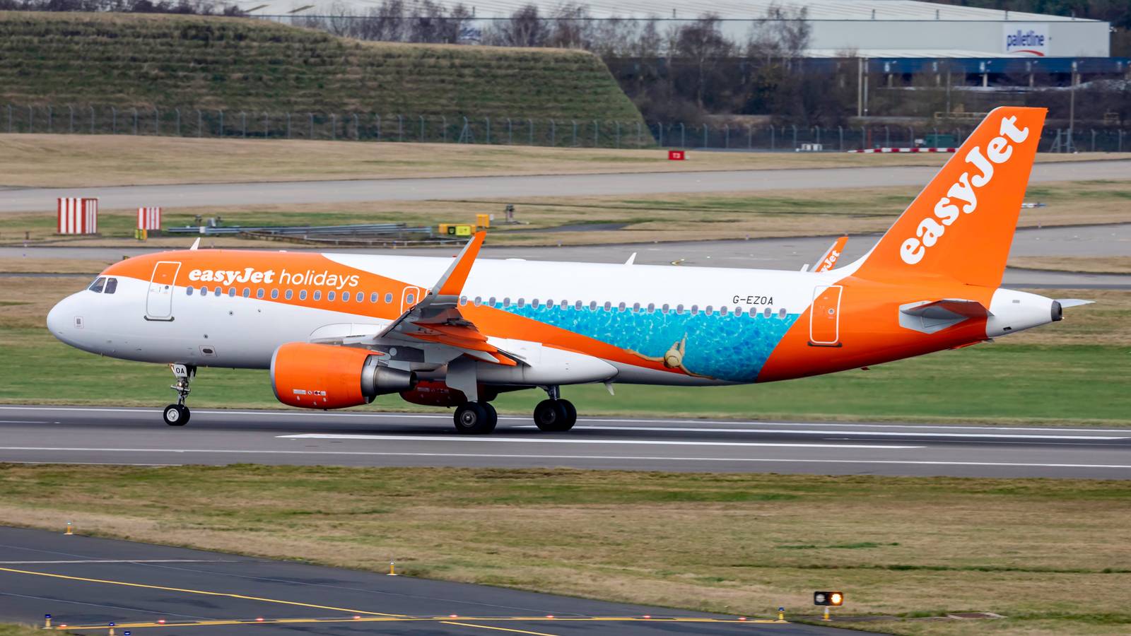 easyJet Adds 15 Birmingham Routes With 3 Based Airbus A320s