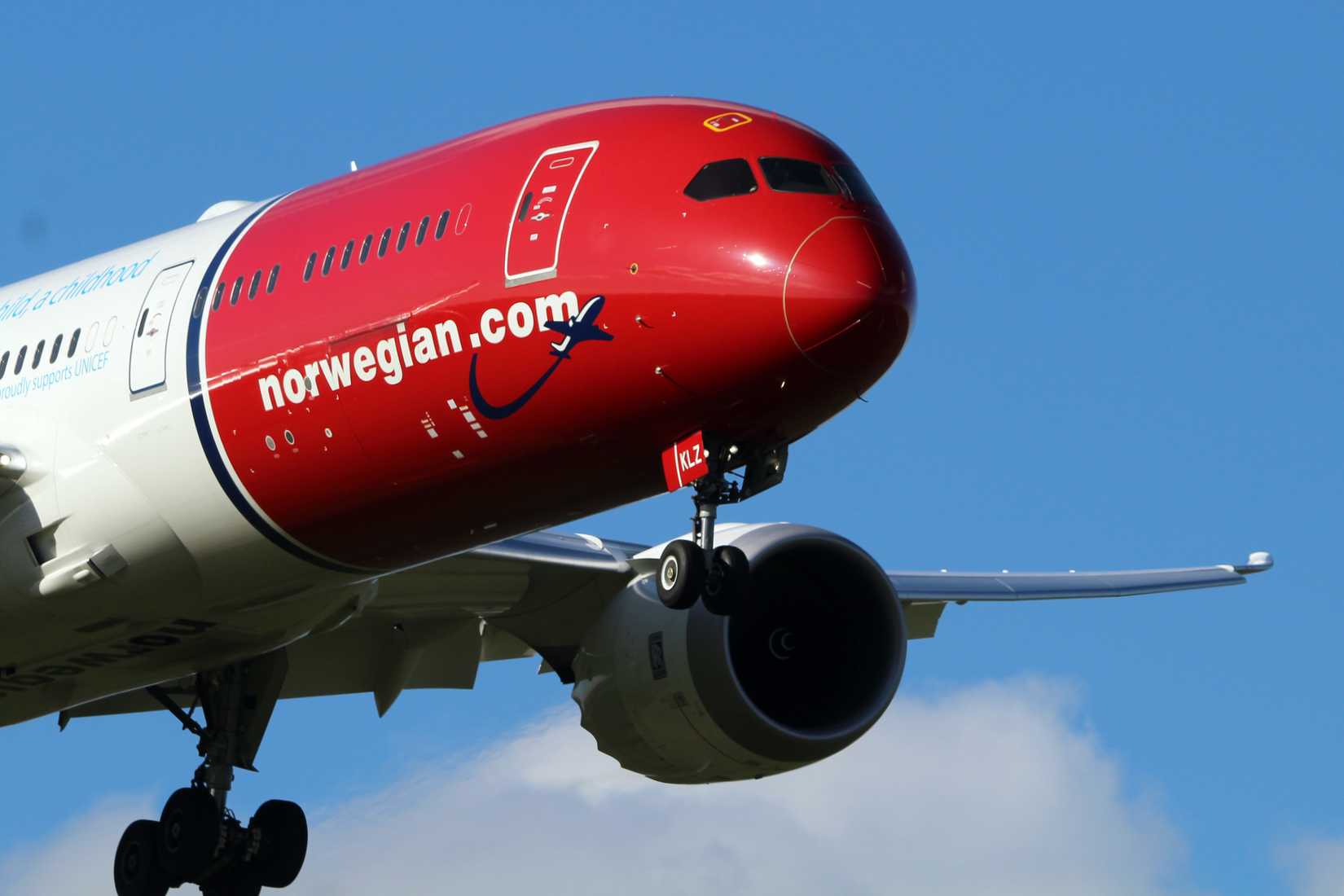 Can Long-Haul Low-Cost Airlines Finally Succeed?