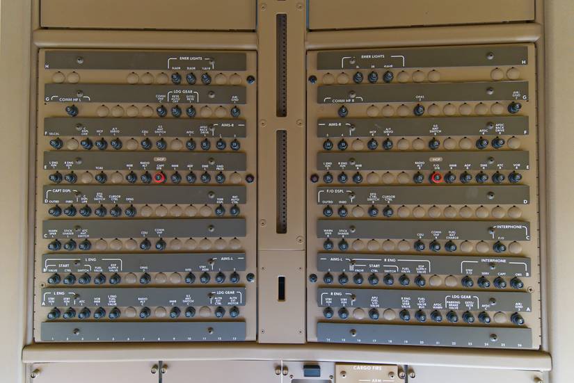 Aircraft Electrical Systems: Components & Troubleshooting
