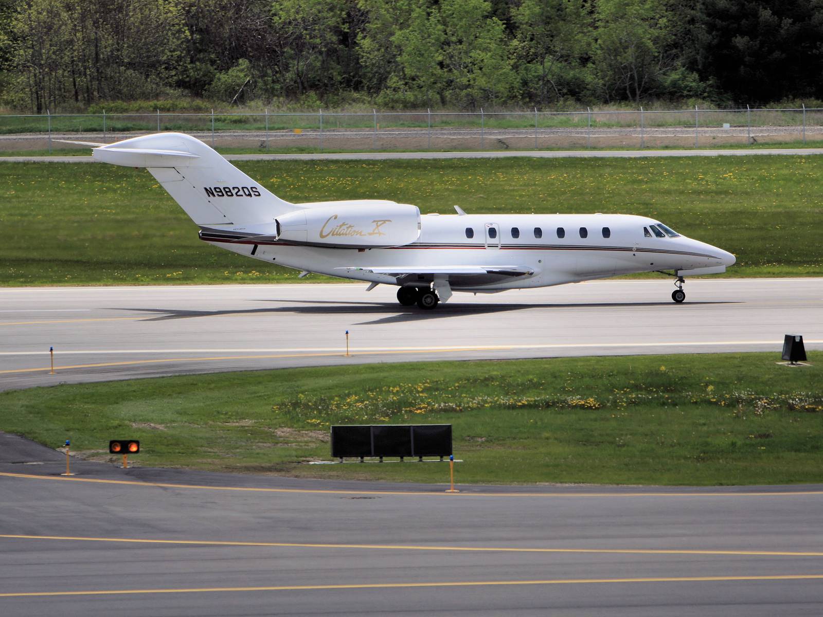 Top 11 Fastest Private Jets In The World With Pictures