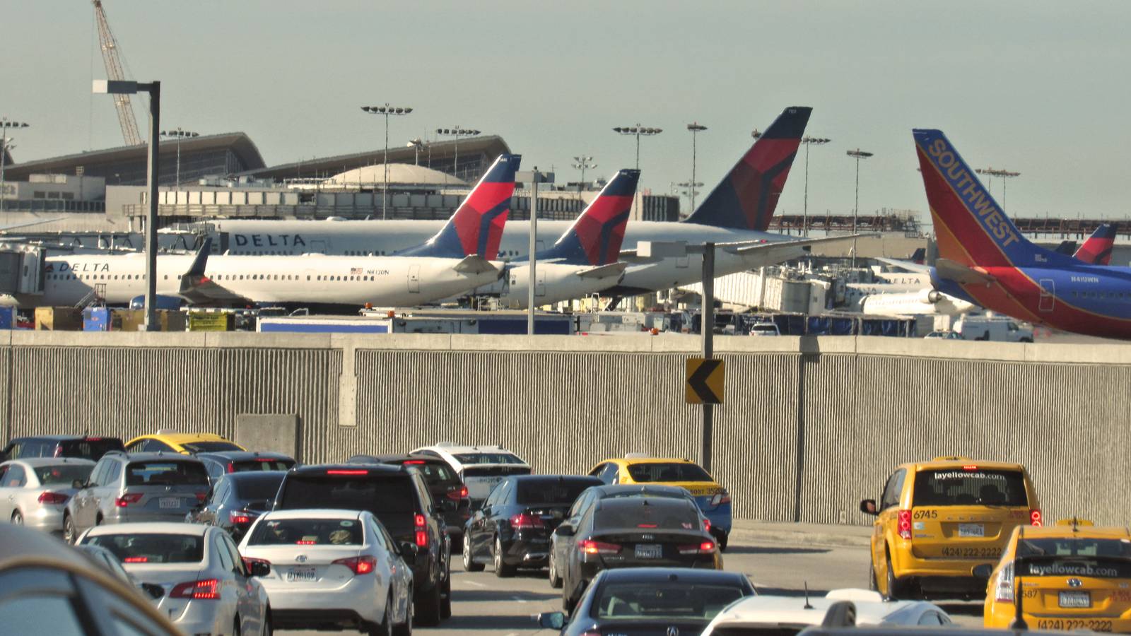 US Senate Commerce Committee Introduces $107 Billion Aviation Policy Bill