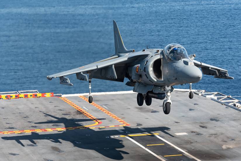 A Precise Art: How Do Fighter Jets Land On Aircraft Carriers?