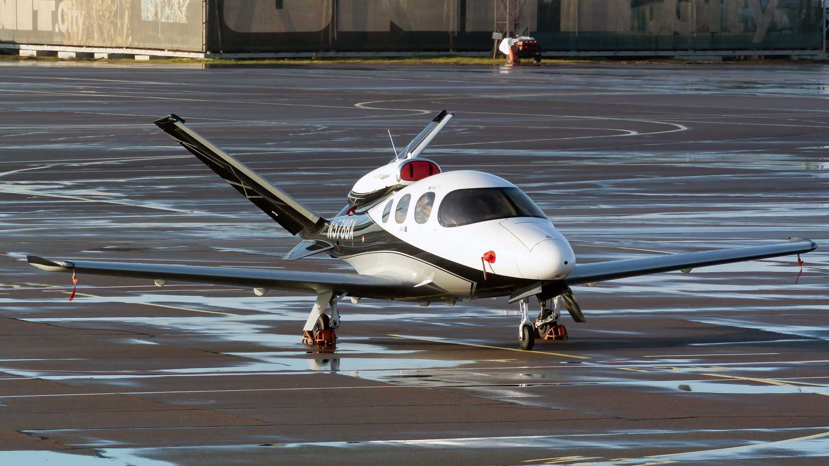 A Deep Dive Into The Cirrus Vision Jet Price