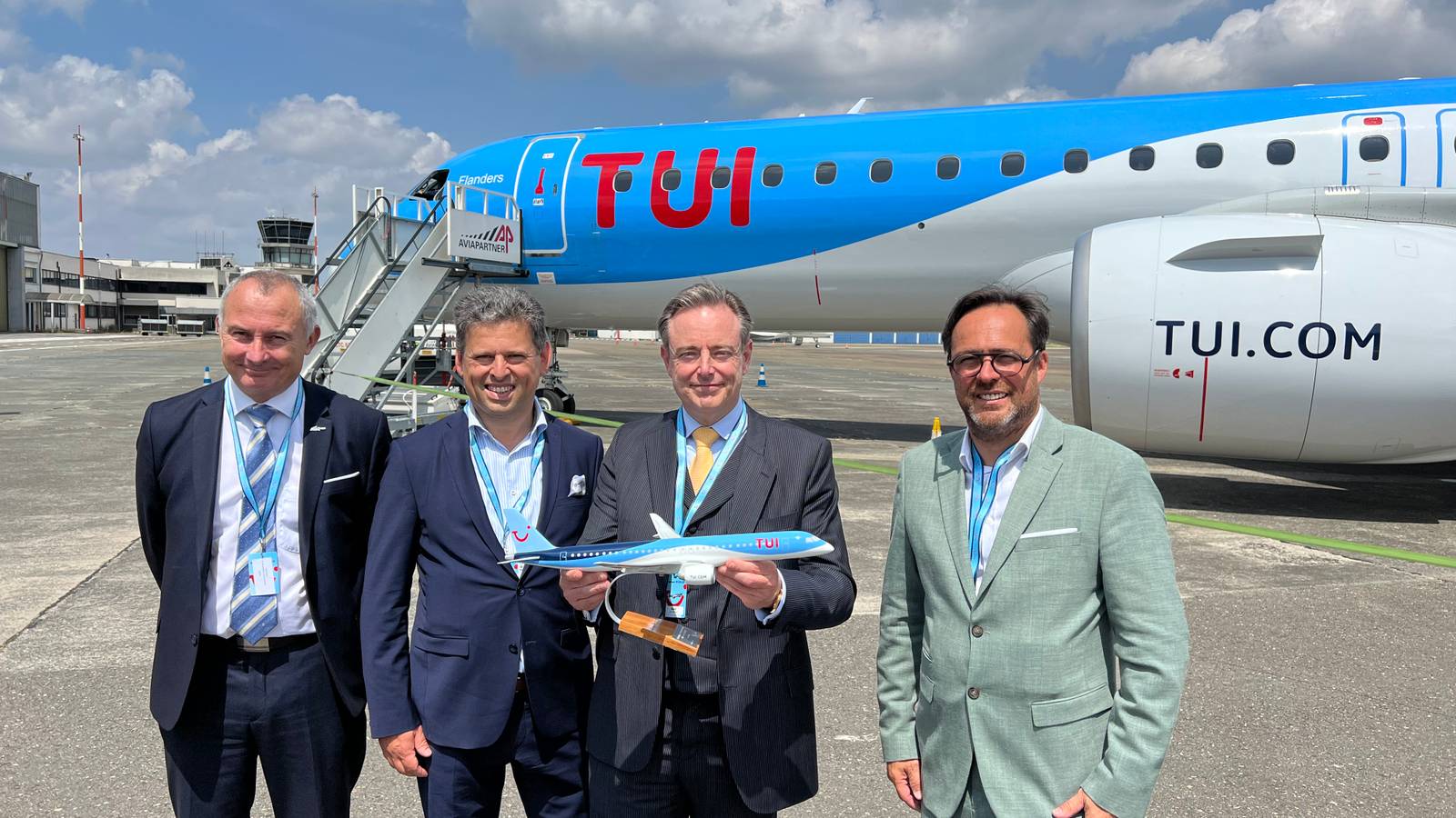 TUI Launches Flights With First Embraer E195-E2