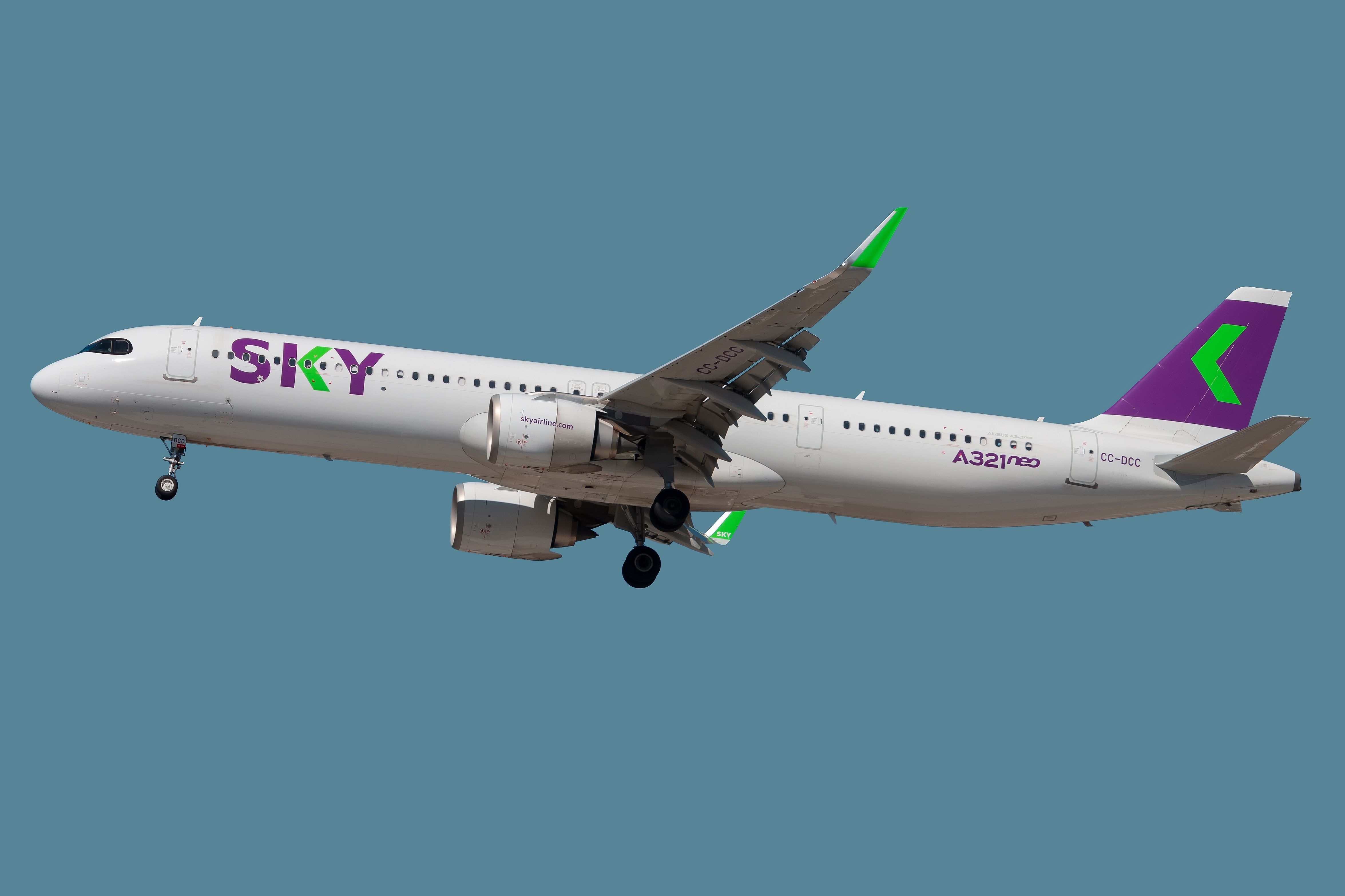 Meet The Only 100% Airbus NEO Family Airline: Sky Airline
