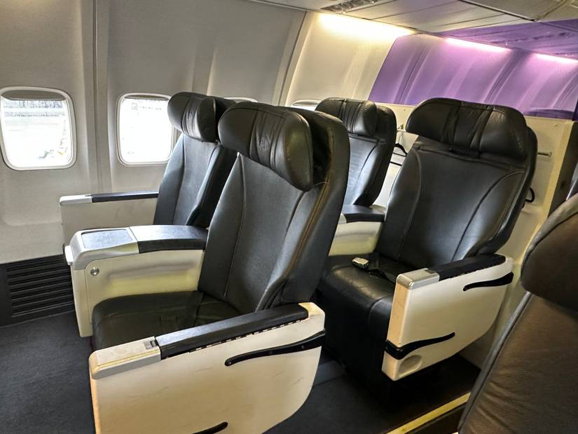 Rex Flight Review Boeing 737 Melbourne-Adelaide Service