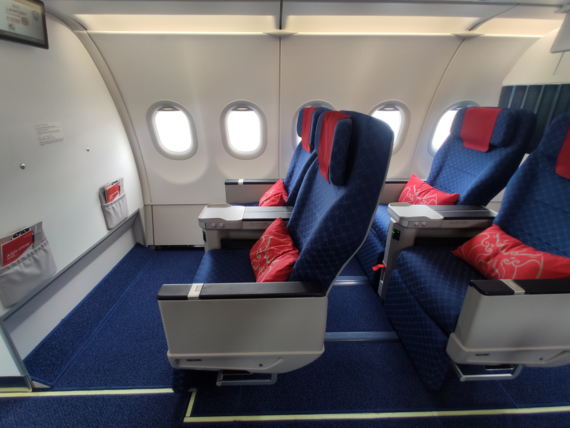 Revealed: Sichuan Airlines' Airbus A319neo Business Class Cabin From RECARO