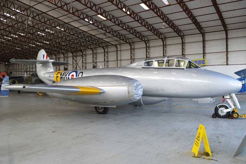 Explained: The 6 Generations Of Fighter Jets