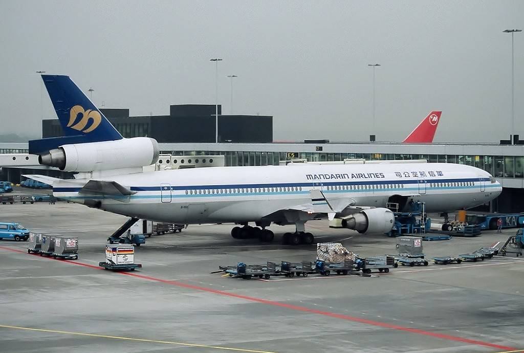 24 Years Ago: China Airlines Flight 642 Crashes In Hong Kong