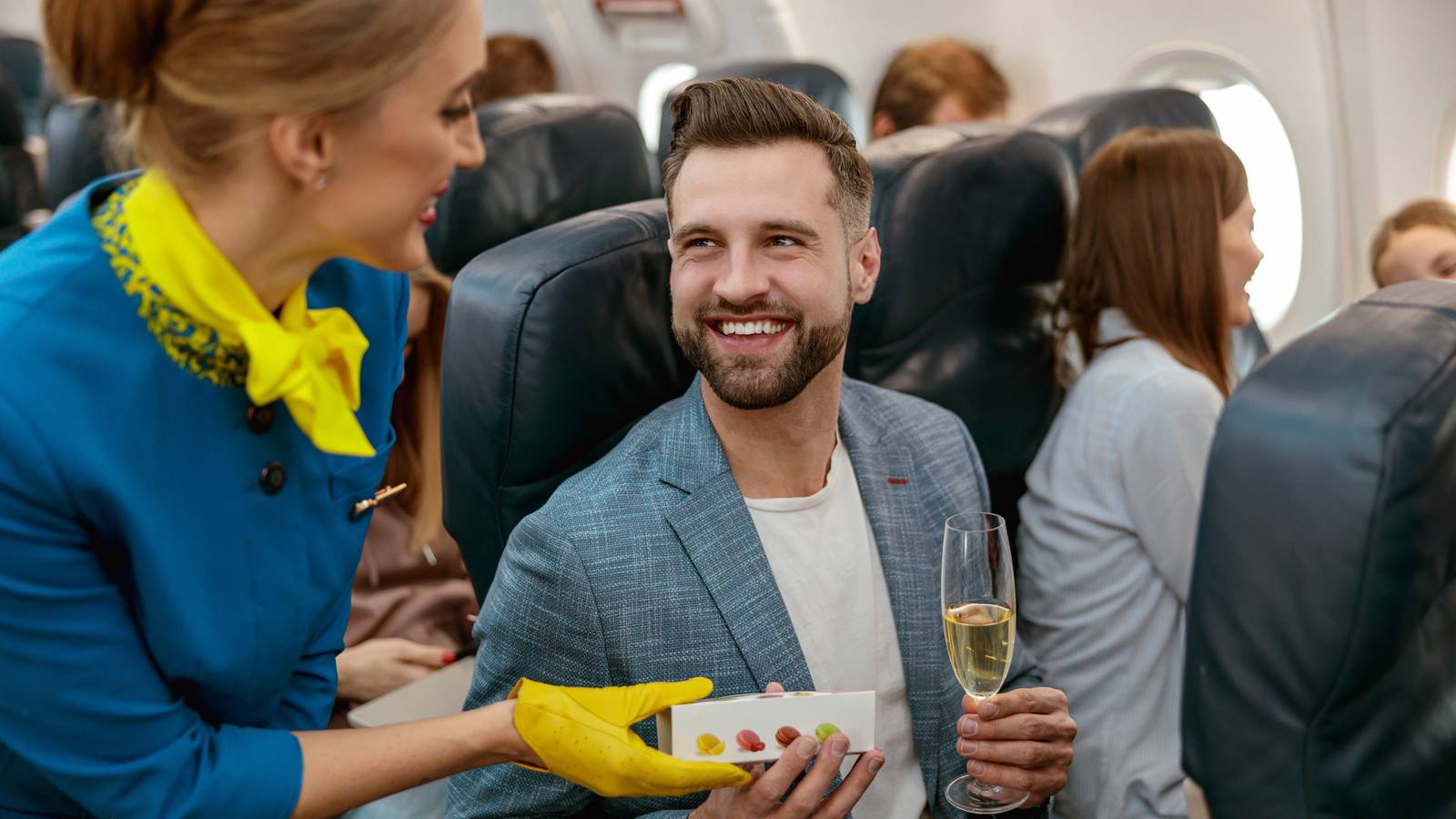 5 Food & Drink Items That Are Symbolic Of Modern Commercial Aviation