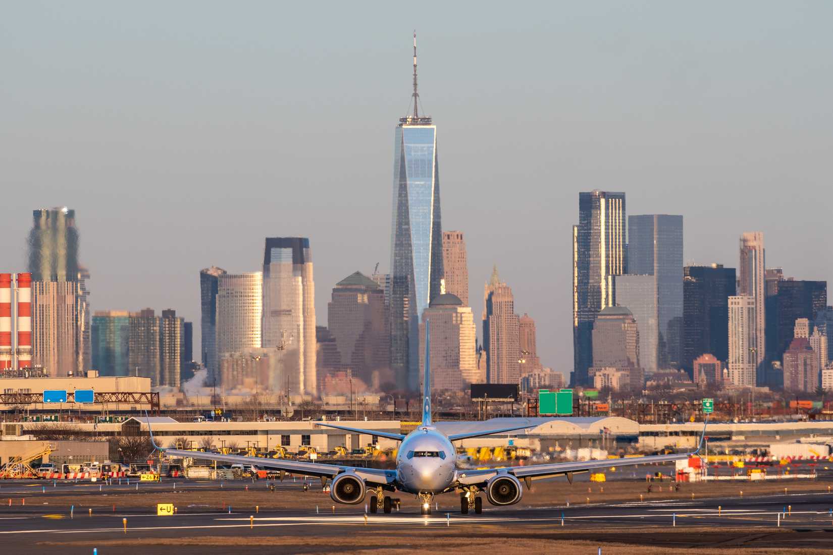 What Are The Main Differences Between New York's JFK & LaGuardia Airports?