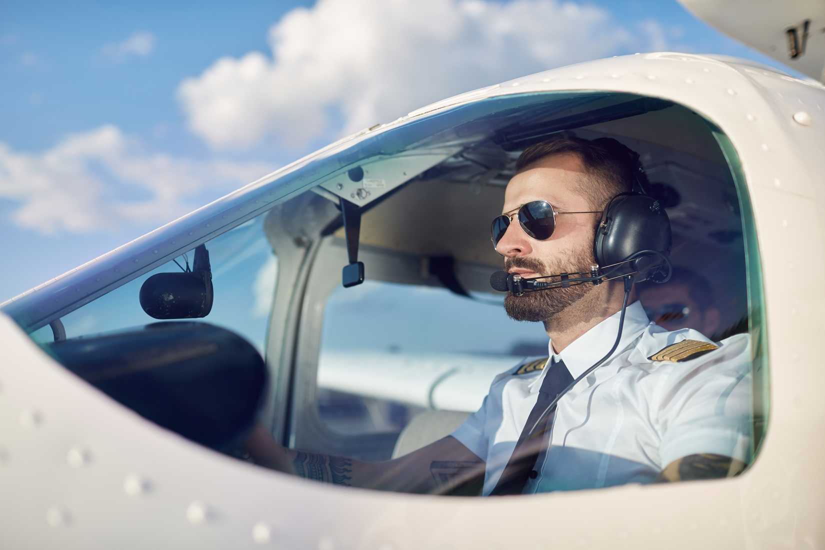 5 Little-Known Rules That You Might Not Know Pilots Must Abide By