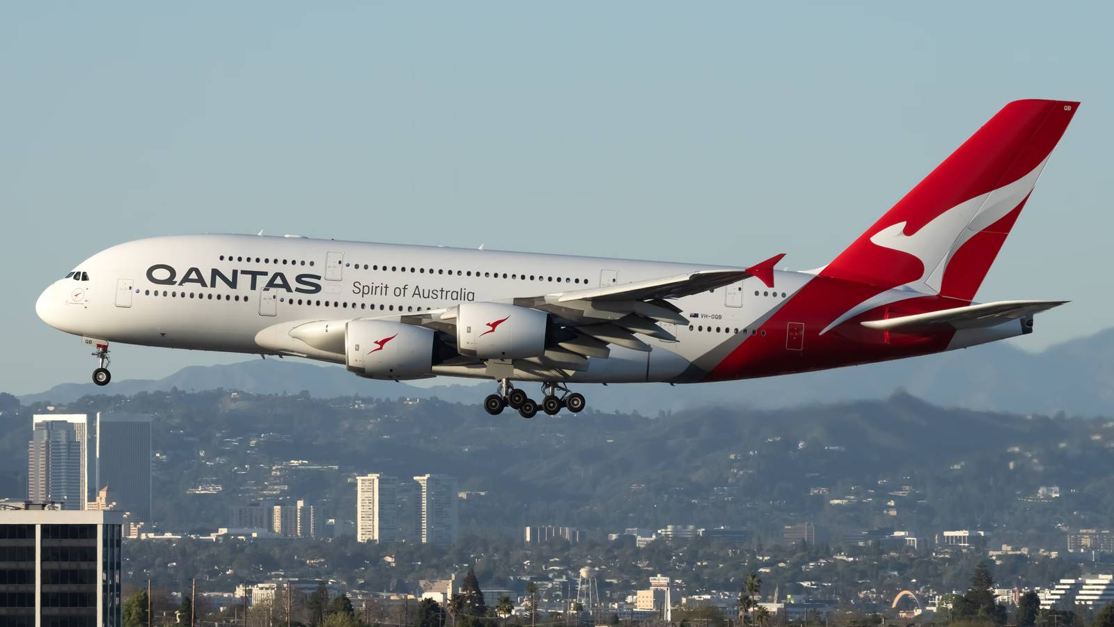 Qantas Cuts Alan Joyce's Bonus And Releases Annual Report
