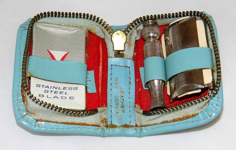 What Were Early Amenity Kits Like?